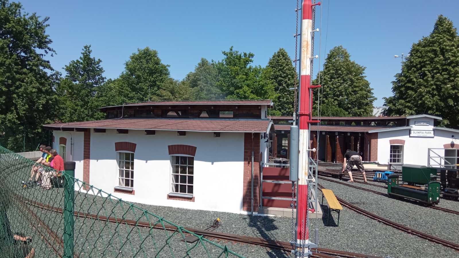 Parní Olympia 2023 – Web o chemii, elektronice a programování